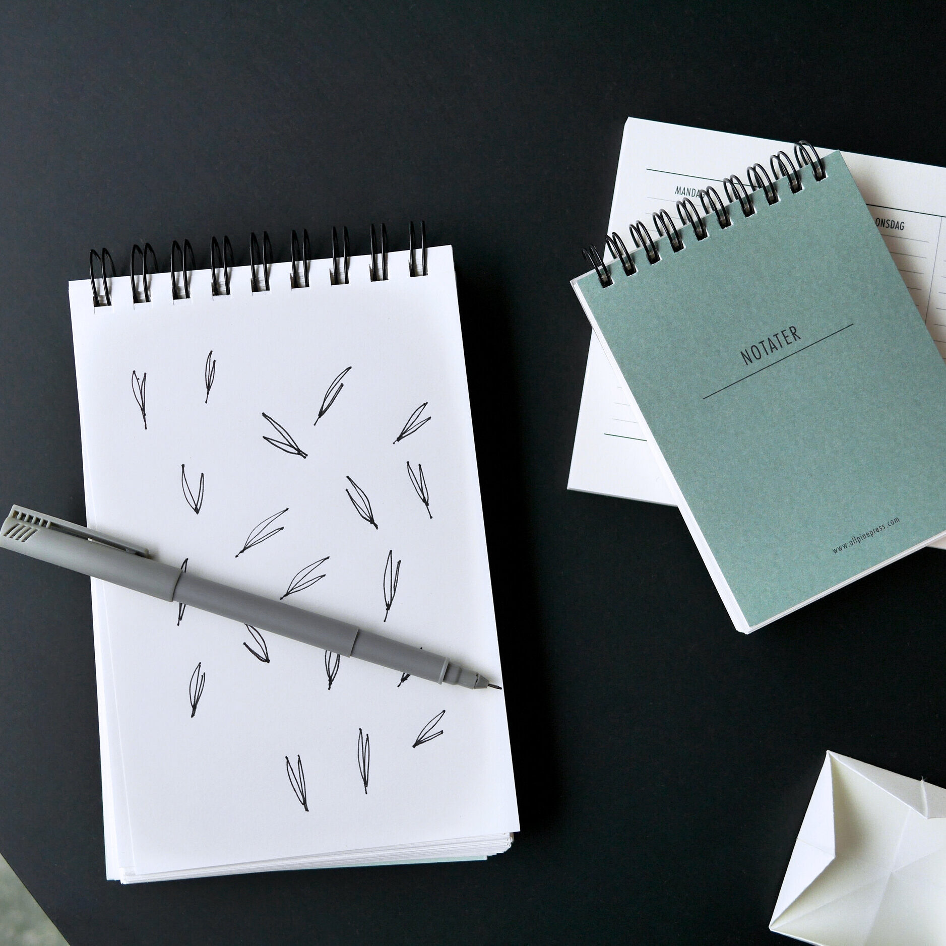 Large Notepad - blank sheets, All Pine Press -NOVOOI